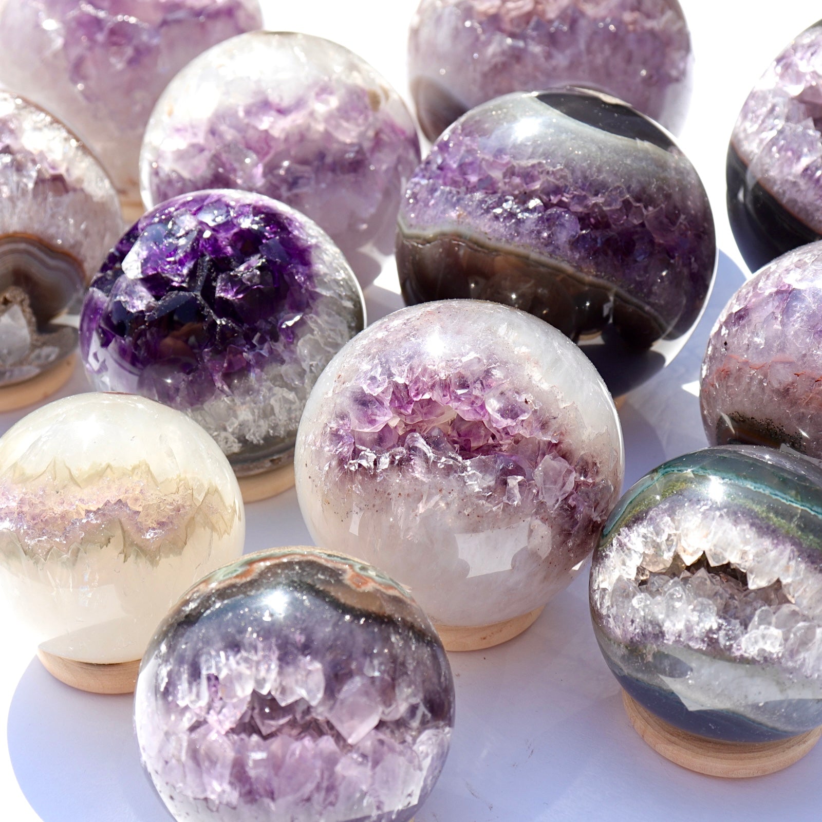 Spheres – SOLËIL CRYSTALS